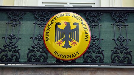 Contact the Consular and Visa Section - Federal Foreign Office